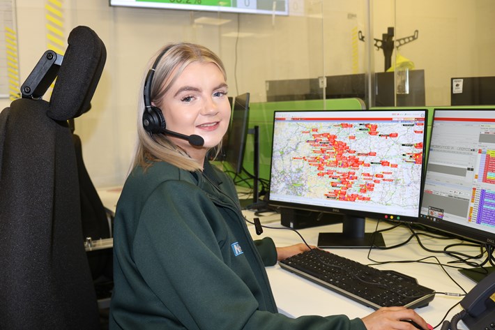 999 Emergency Call Handler (Emergency Medical Dispatcher) | Yorkshire ...